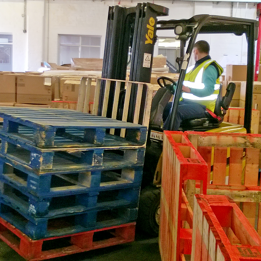 Train2Lift - RTITB accredited MHE training provider from £175 per day